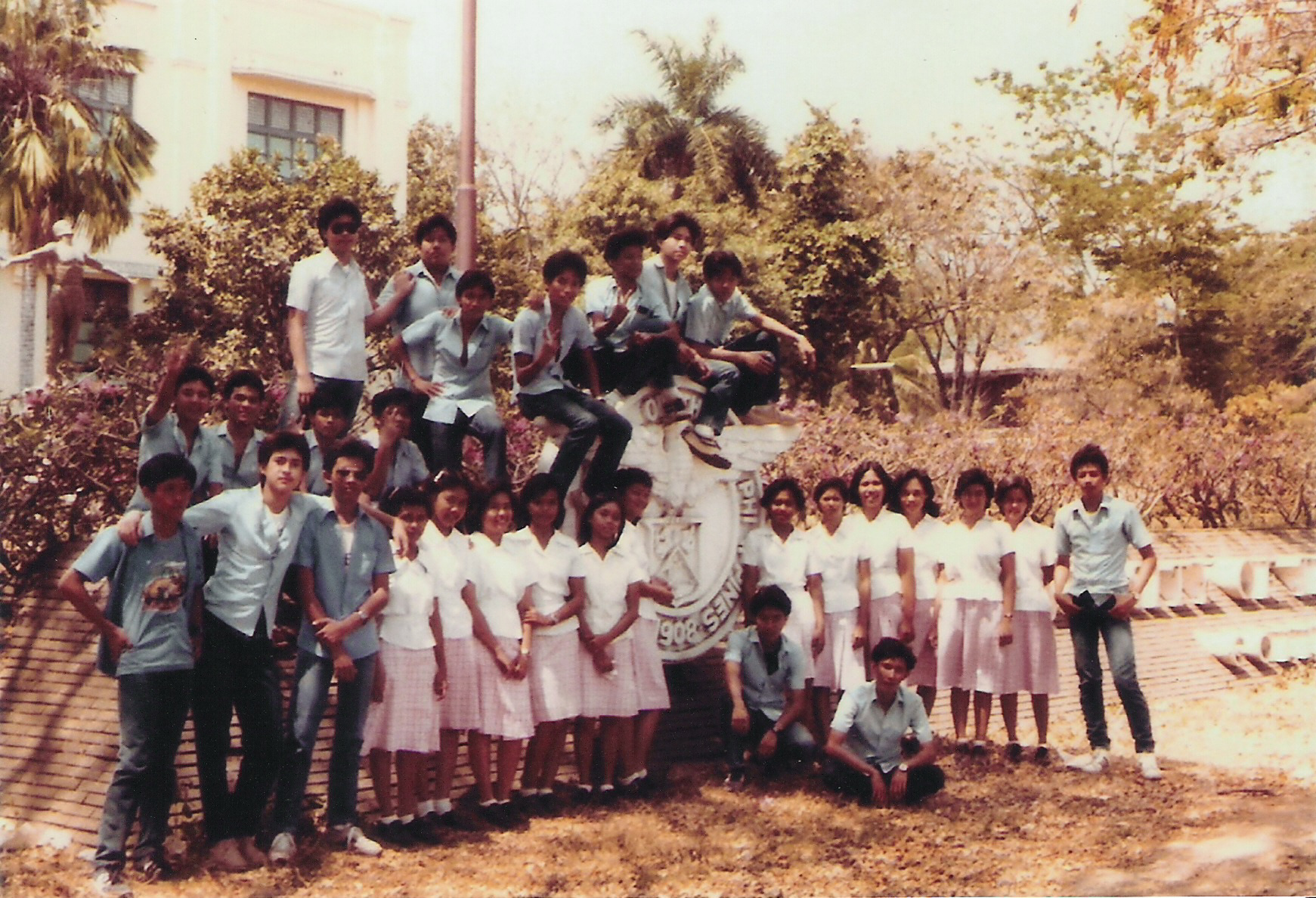 Class Photos - UP High School Cebu